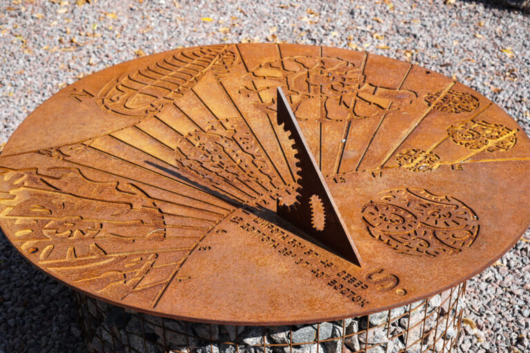 Sundials types and styles – Sundials.lt